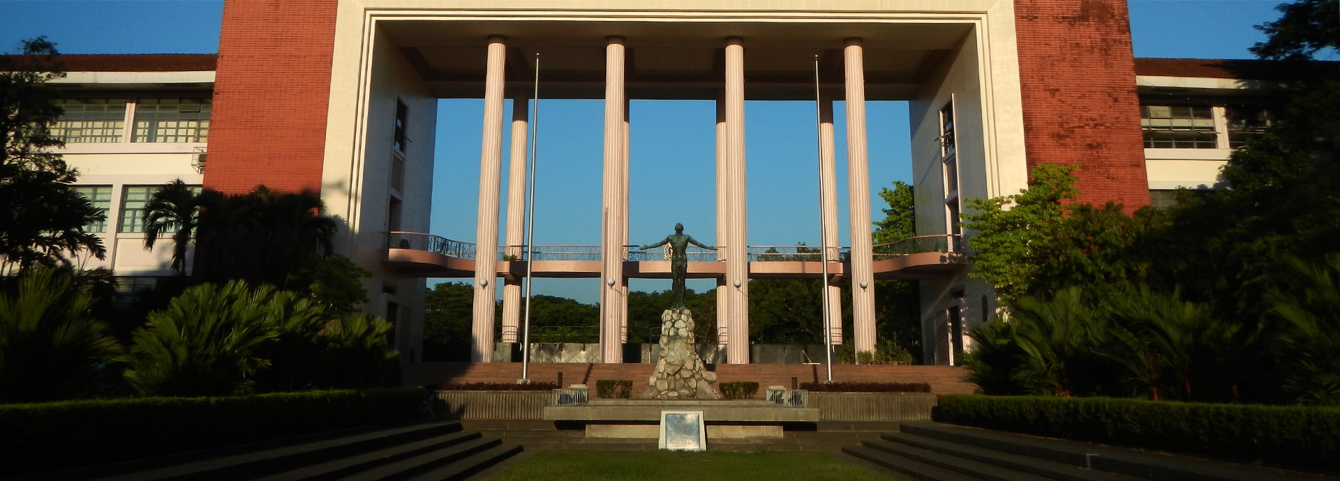 University of the Philippines Postgraduate Programs | PostgradAustralia